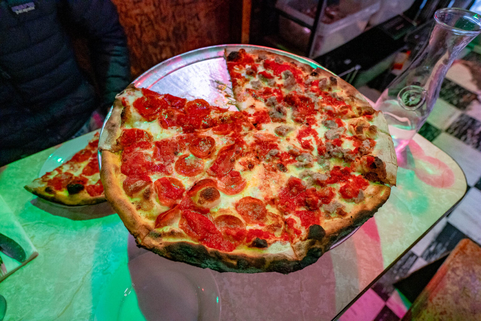 15 Best Pizza Joints in New York City (Definitive Local's Guide)