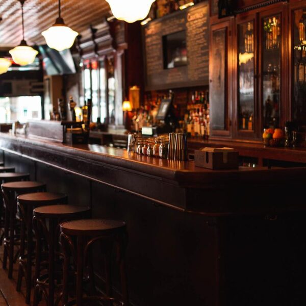 12 INCREDIBLE Irish Pubs in New York City (You Won't Want to Miss)