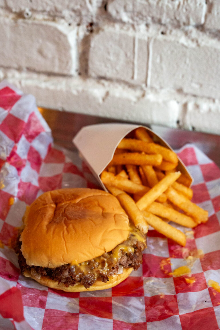 15 BEST Burgers in New York City (You Won't Soon Forget)