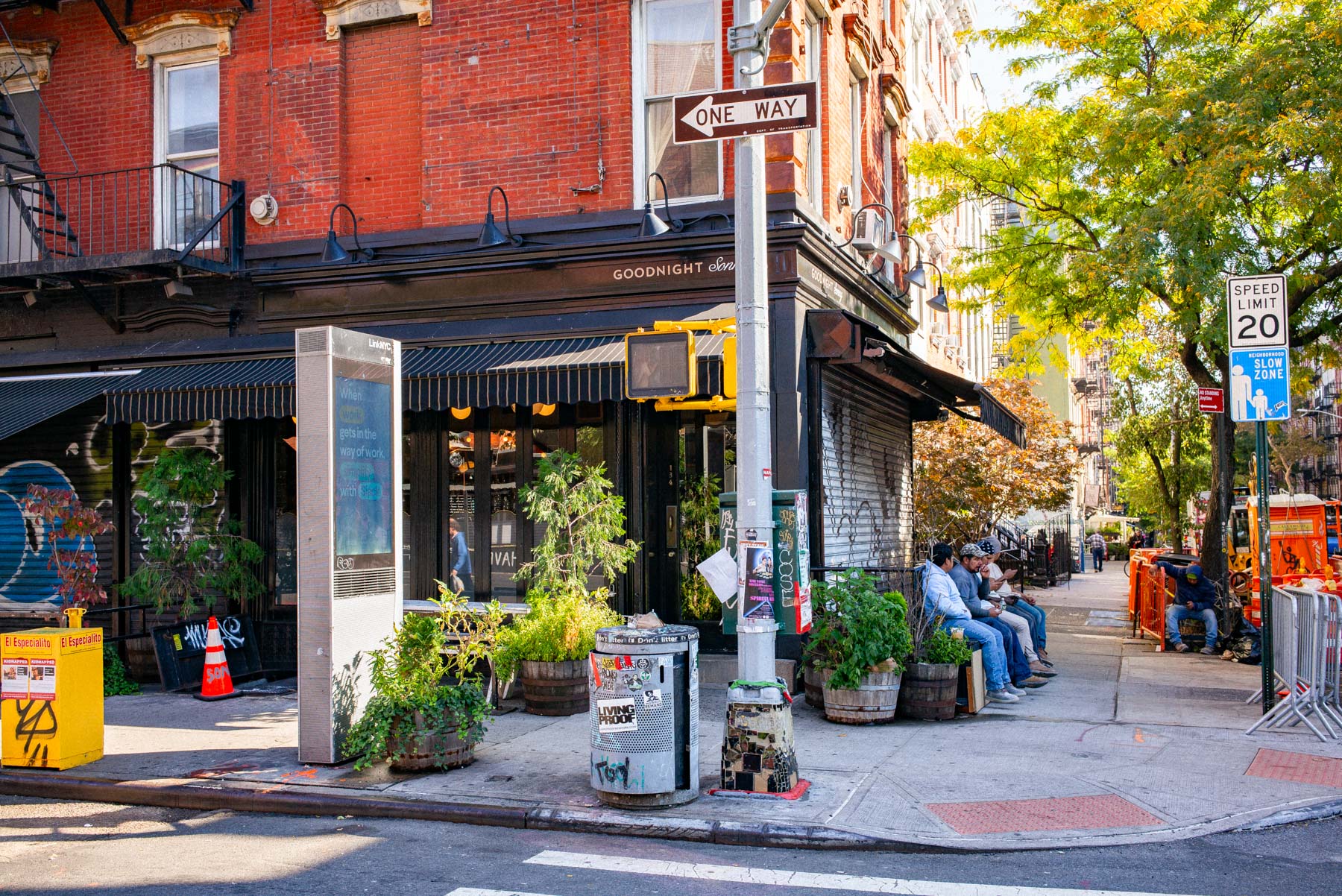 15+ MEMORABLE East Village Restaurants (NYC Foodie Guide)