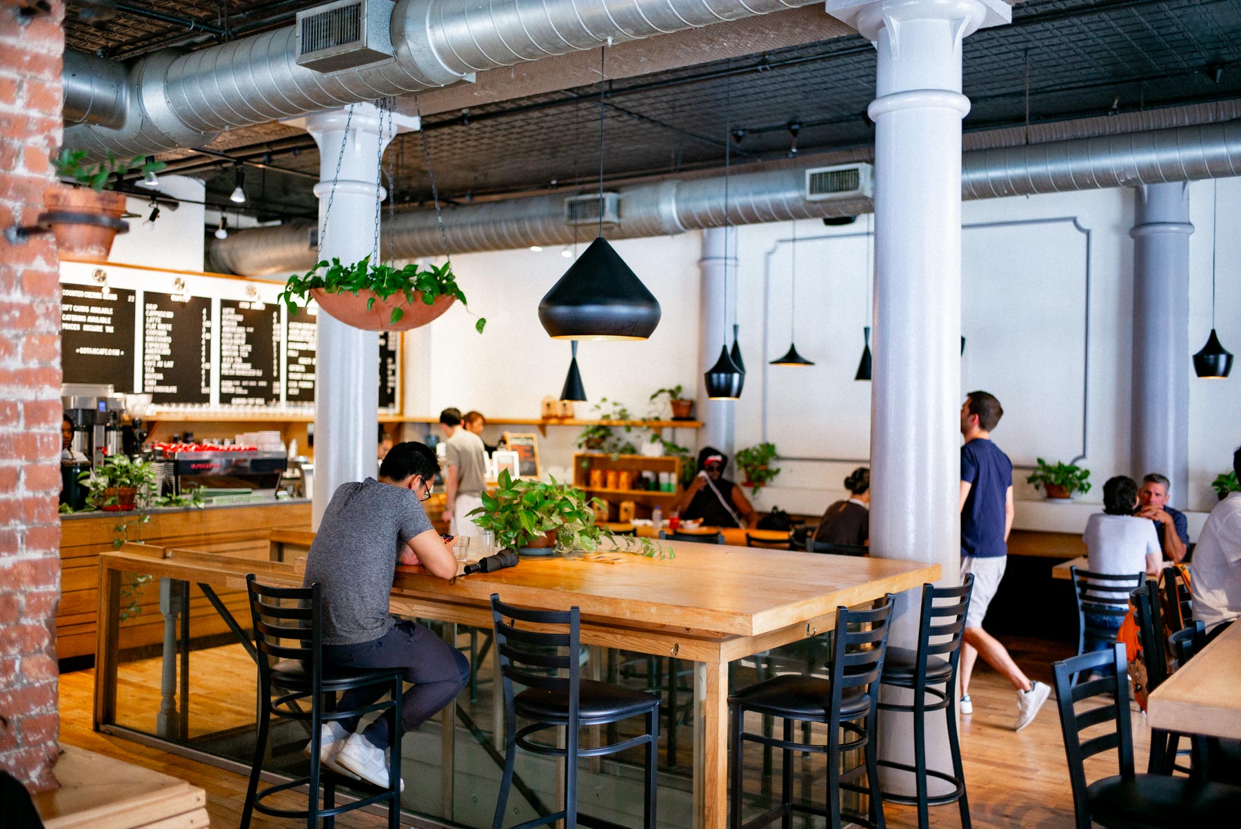 10 CHARMING Tribeca Coffee Shops That Locals Love