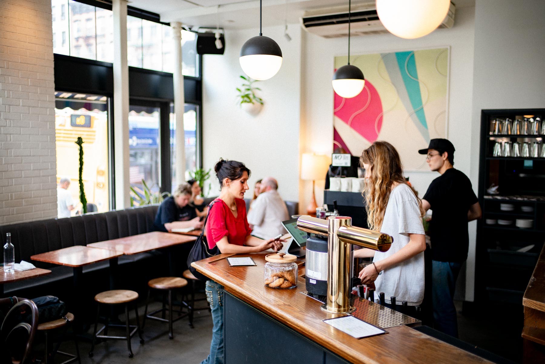 10 LOVELY Lower East Side Coffee Shops Locals Love