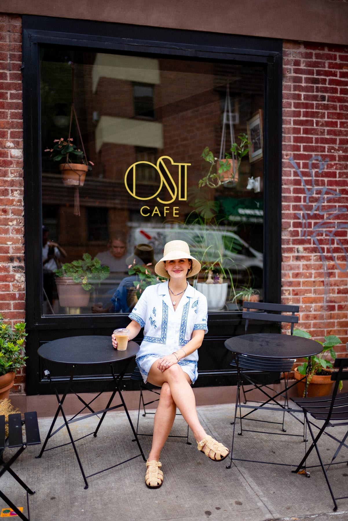 10 LOVELY Lower East Side Coffee Shops Locals Love